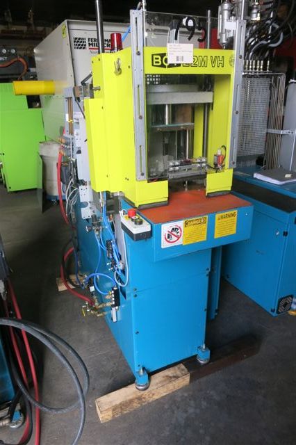 2003 22 ton BOY Used Vertical Injection Molding Machine For Sale ...