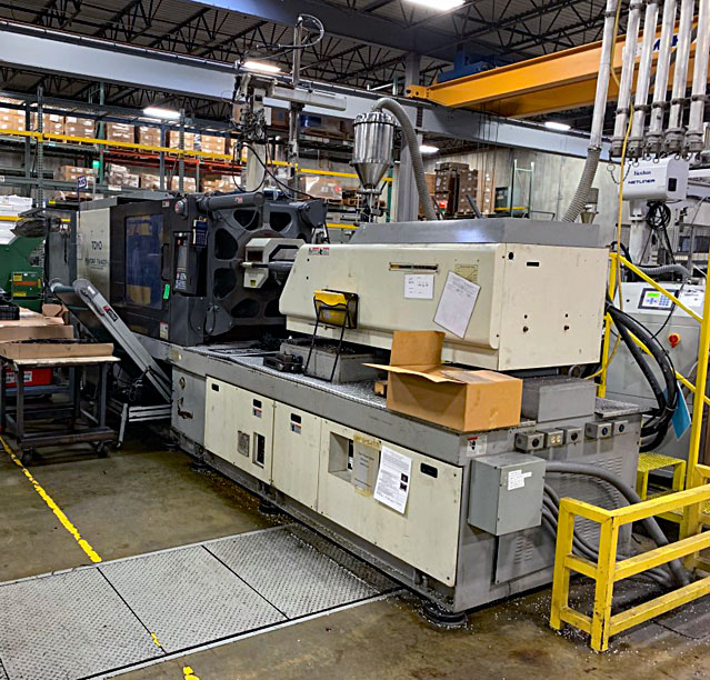2005 400 ton Used Toyo Injection Molding Machines For Sale - Model TM-400H
